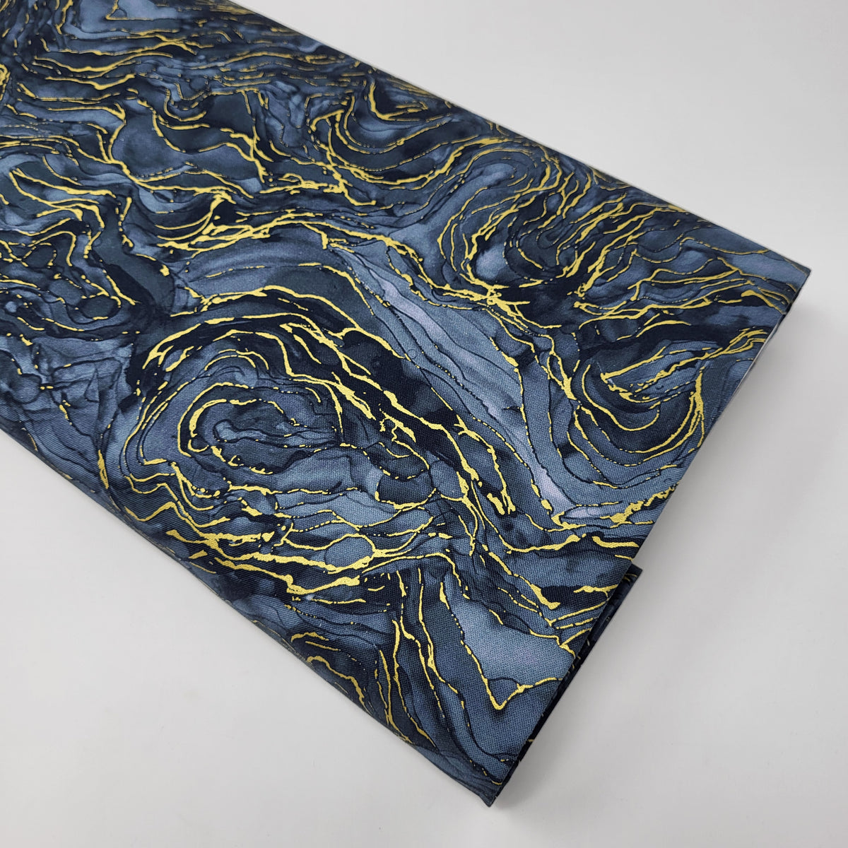 Midas Touch - Wave Texture - Black - DM26835-99 (1/2 Yard) – Spack Craft Fabric