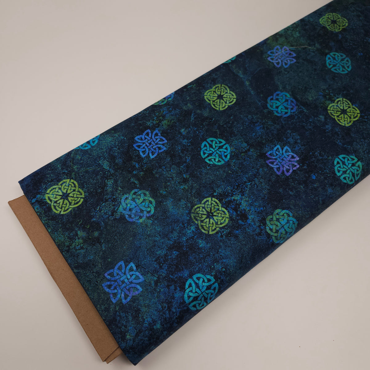 Northcott - Stonehenge - Celtic Roots - Celtic Knots - DP27274-49 (1/2 ...